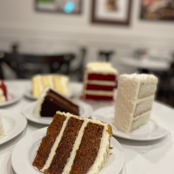 Cakes Slices – Toffee to Go & More